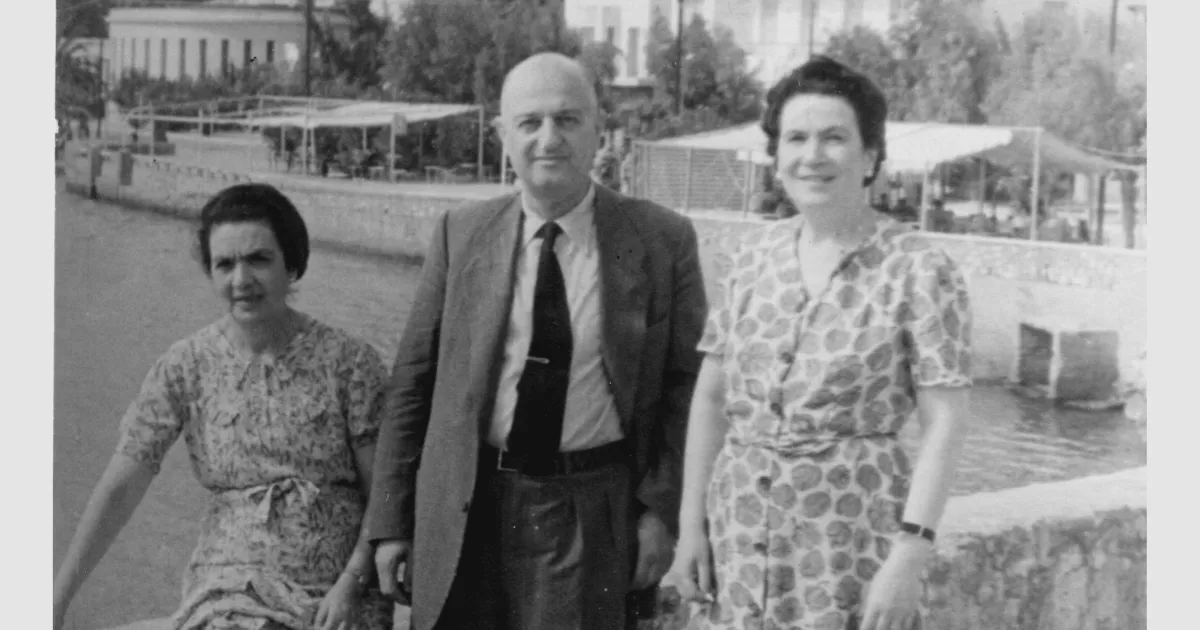 Mathilda Beraha with her sister Sarah Saporta and brother-in-law Jim ...