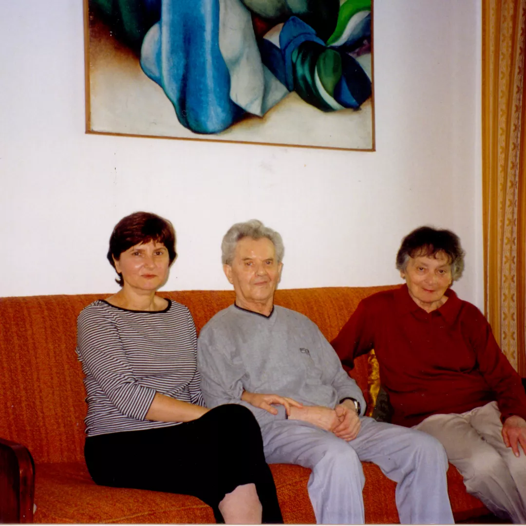 Gizela Fudem with her husband Leon Fudem and their daughter Barbara ...