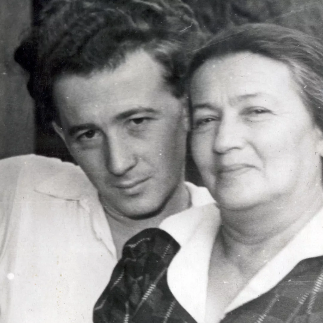 Leonid Dusman and his mother Sarah Dusman | Centropa