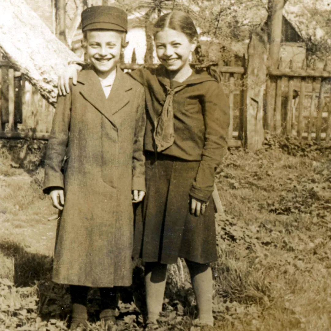 David and Bracha Königsberg, siblings of Petr Weber's mother | Centropa