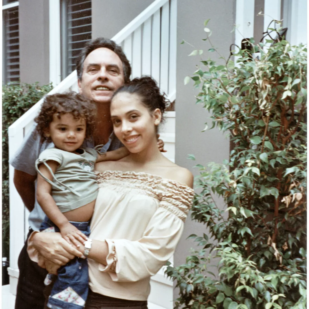 John Molnar with his daughter and grandchild | Centropa