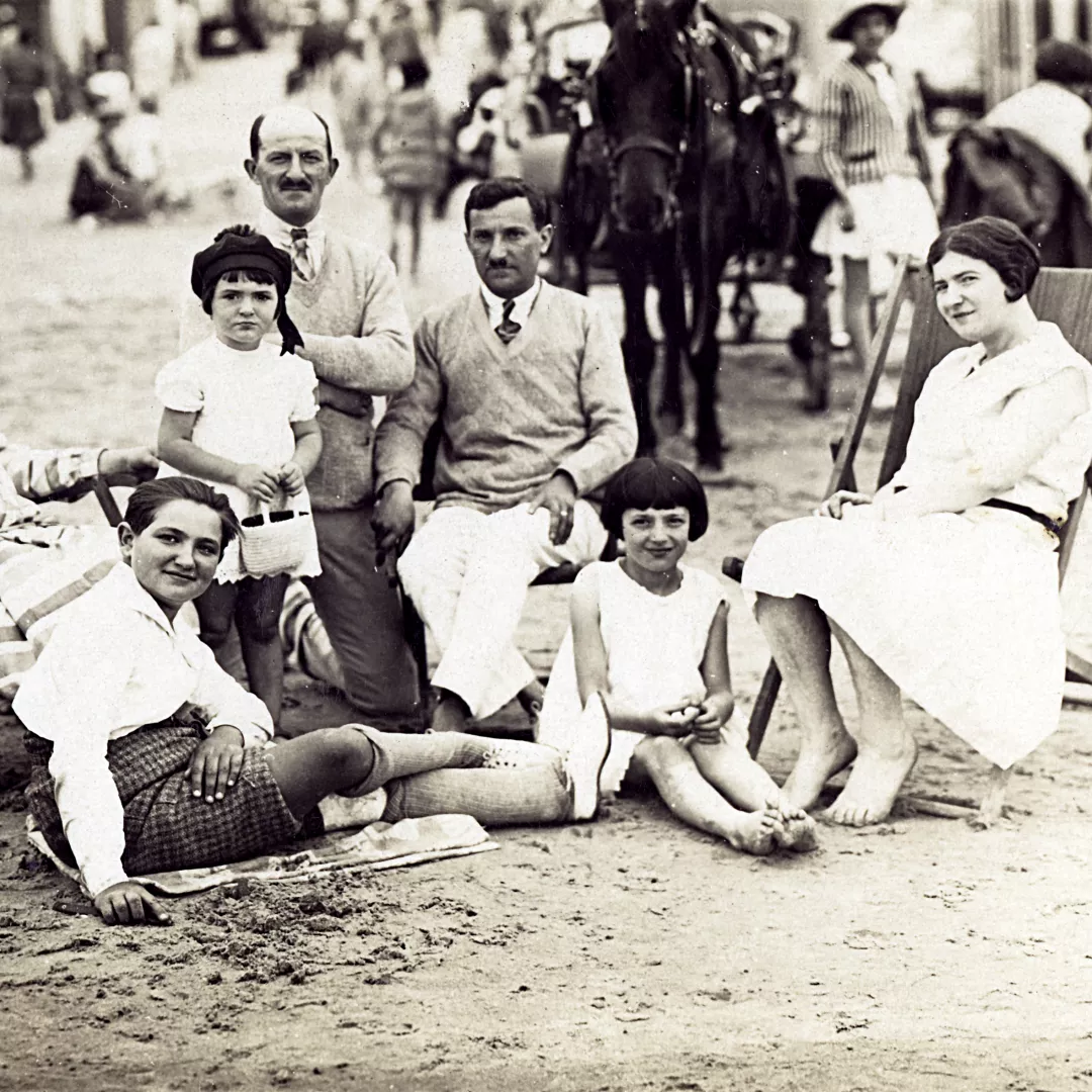 Luci Werdiger with her parents Samuel and Anii Werdiger | Centropa