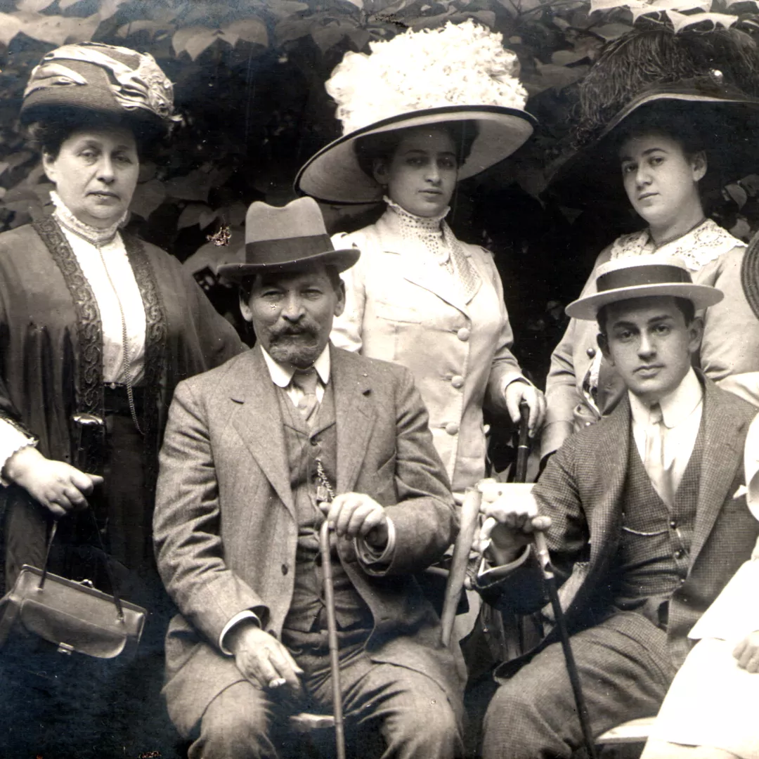 Pinkus Geftman and his family | Centropa